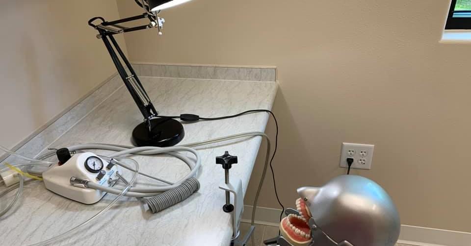 4-day Bench Test Prep Course for foreign dental graduates